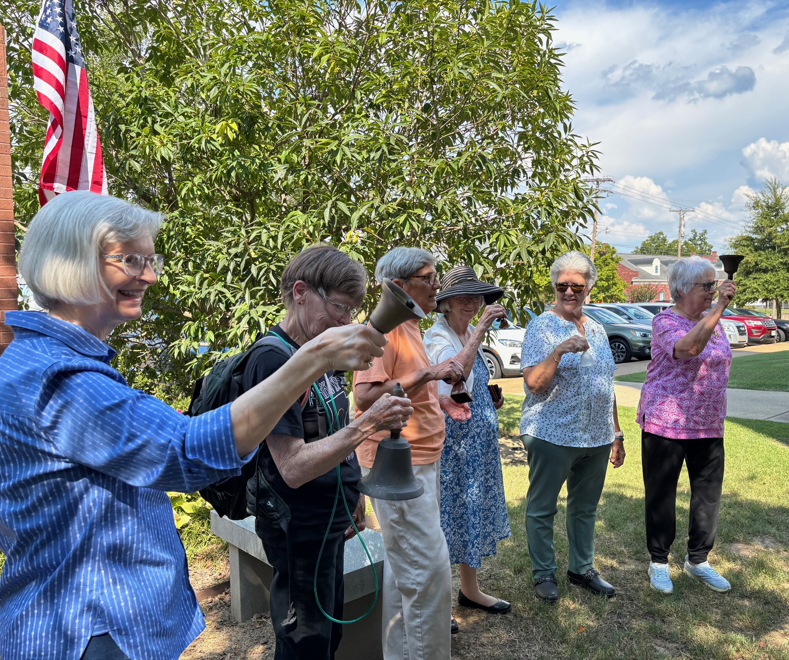 Ring Those Bells: Arkadelphia DAR commemorate Constitution Week